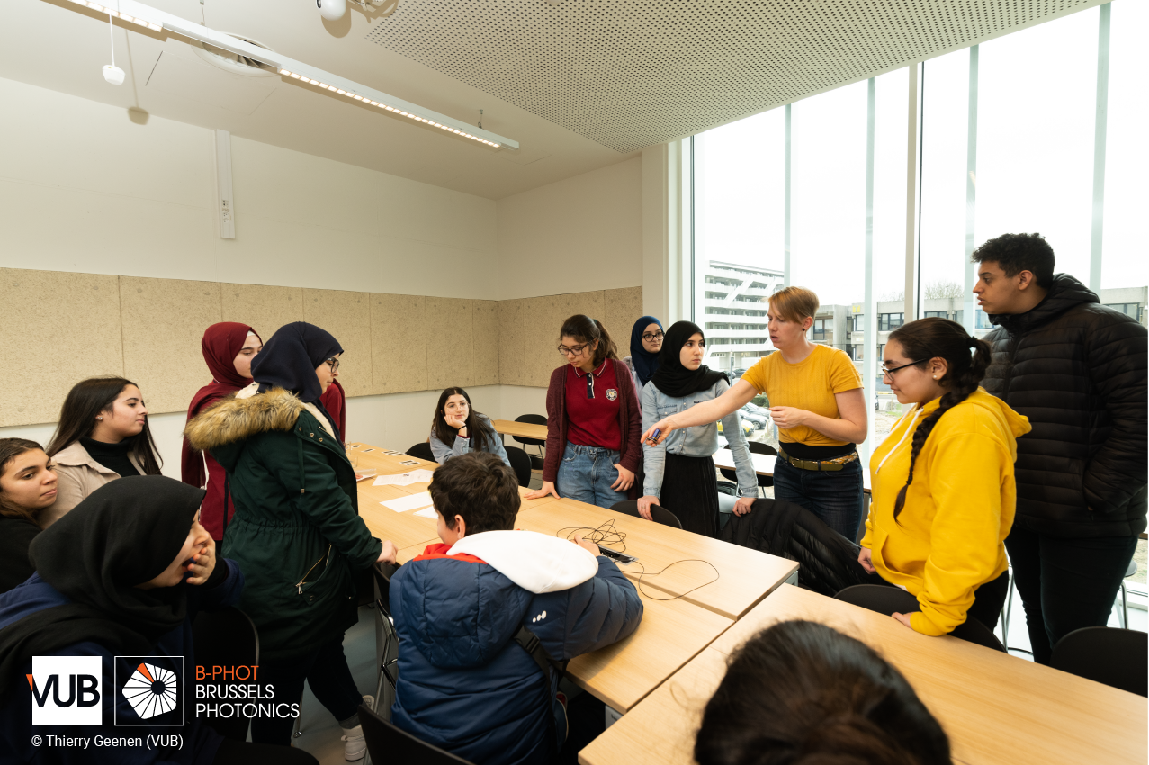 Lucerna College Anderlecht discovered photonics on… | B-Photonics